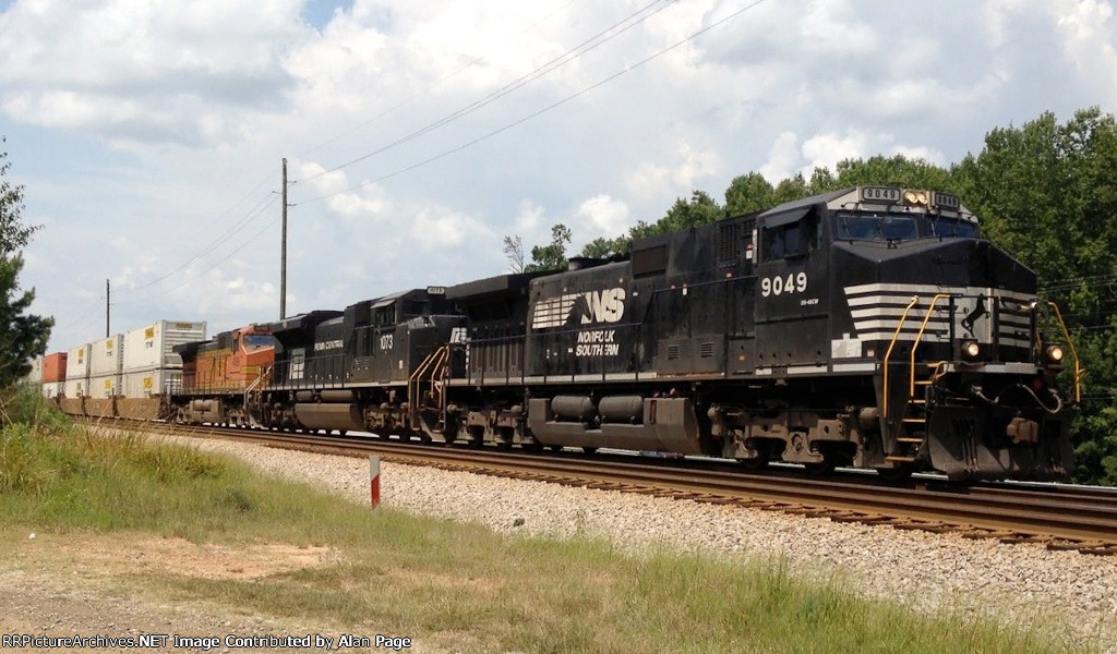 NS C40-9W 9049, PC heritage SD70ACe 1073, and BNSF C44-9W 4089